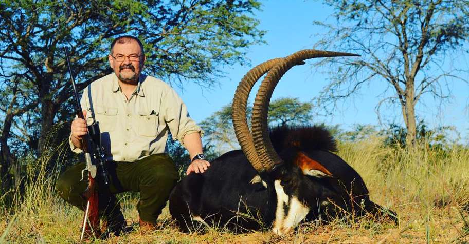 Baboon hunting trips - BookYourHunt.com