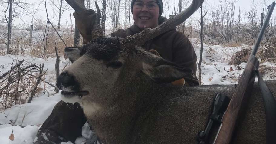 Canada hunting trips - BookYourHunt.com