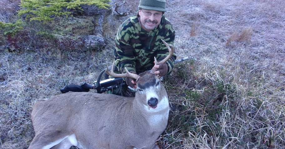 North America hunting trips - BookYourHunt.com