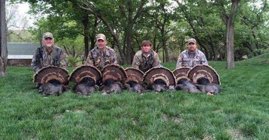 Kansas hunting trips - BookYourHunt.com